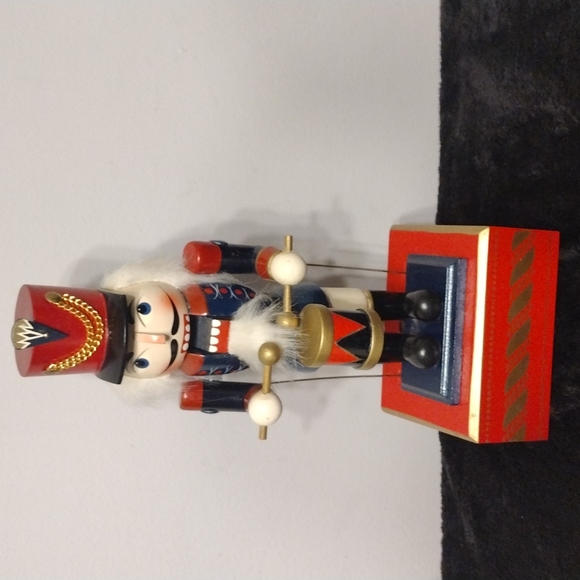 Holiday Time | Accessories | 2 Musical Nutcracker With Drums | Poshmark